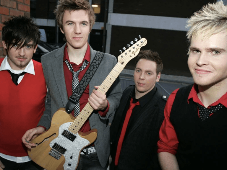 21 Demands – ‘Give Me A Minute’ – Irish Number Ones